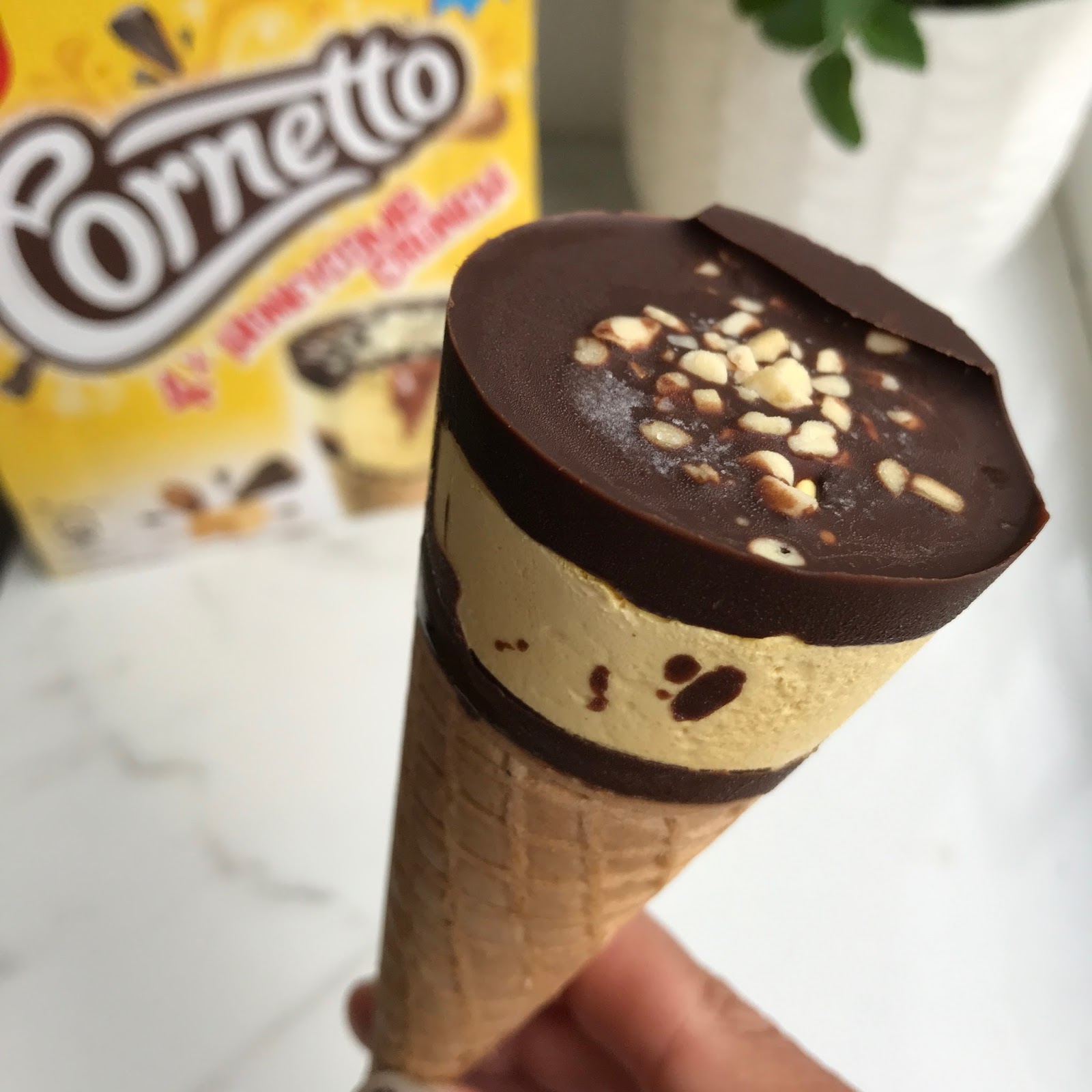 Archived Reviews From Amy Seeks New Treats: NEW! Cornetto Honeycomb ...