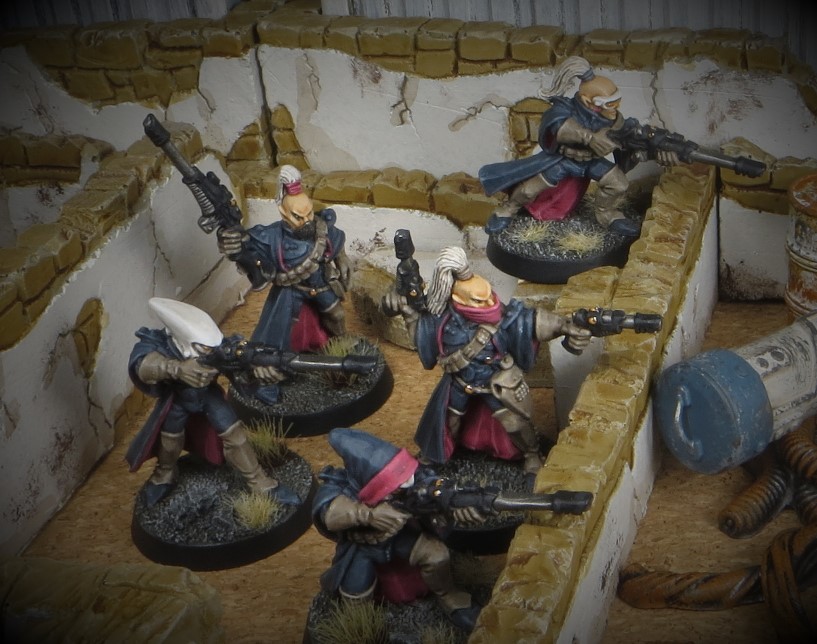 Magpie and Old Lead: Eldritch Outcasts - Eldar Scout Unit