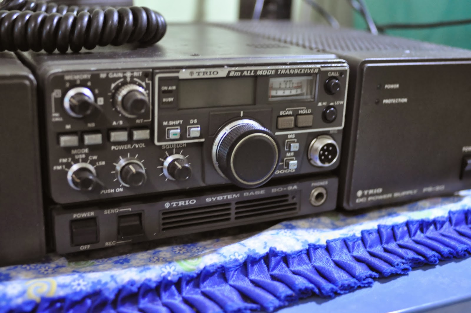 VINTAGE RADIO : trio-kenwood tr9000G setline ( sold )
