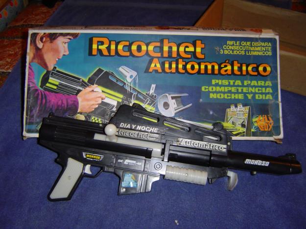 Cool-tura retro. La mejor forma de (re)vivir los ochentas.: abril 2011