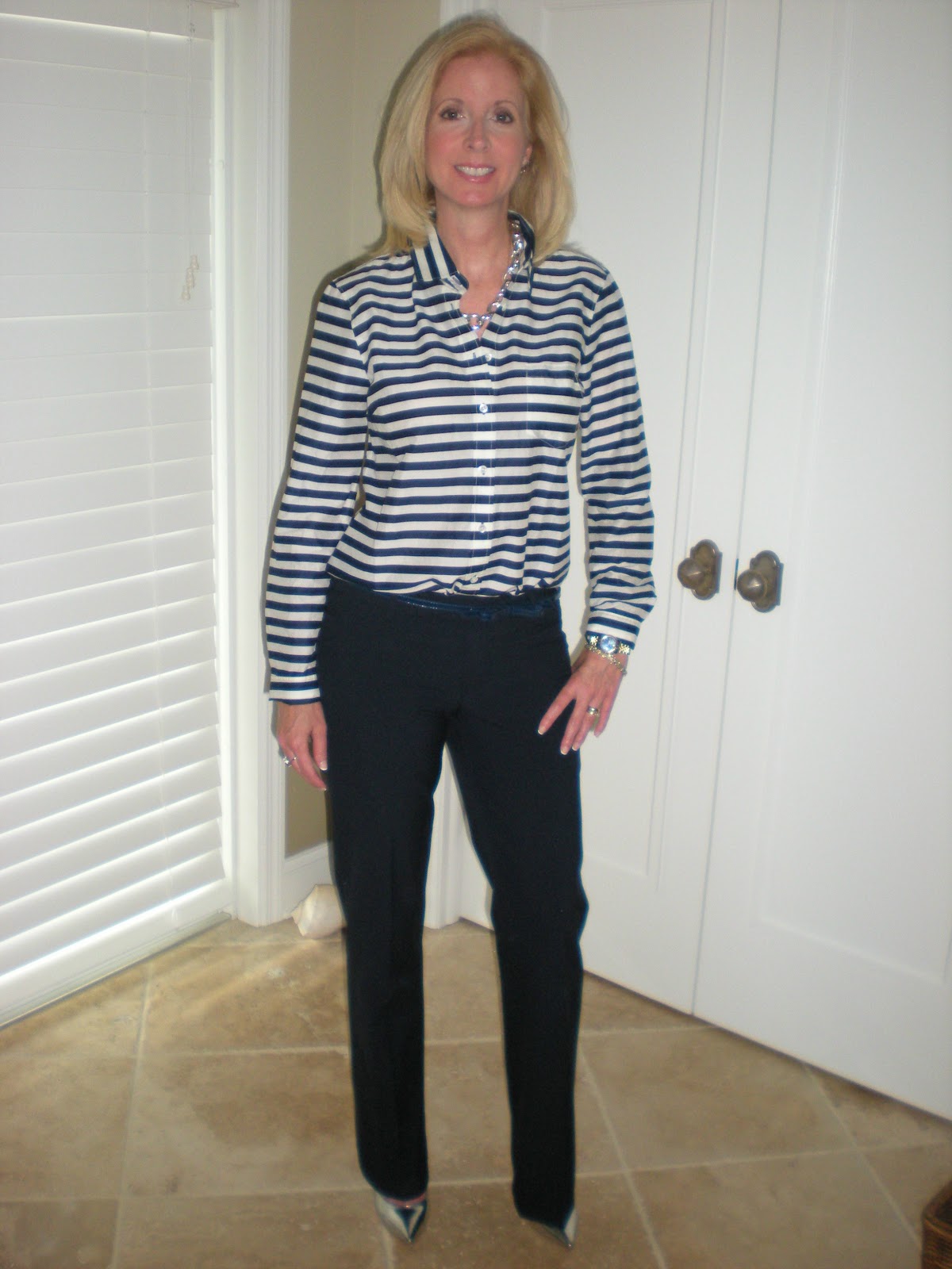 Beach Chic Style: She Wears The Pants