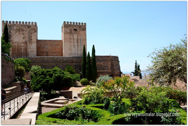Elhamra Sarayı Hangi ülkede Elhamra Sarayı - Fathers Day