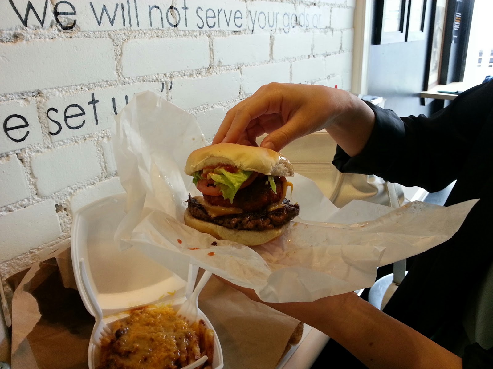 The Food Sisterhood - Restaurants & Recipes : REVIEW | Burger's Priest ...