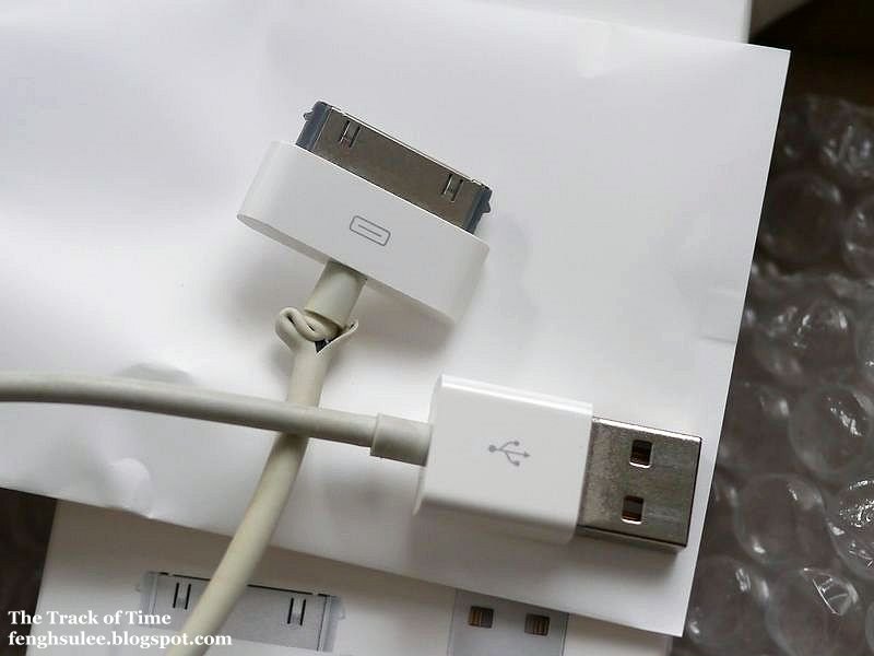 Apple Dock Connector to USB Cable | The Track of Time