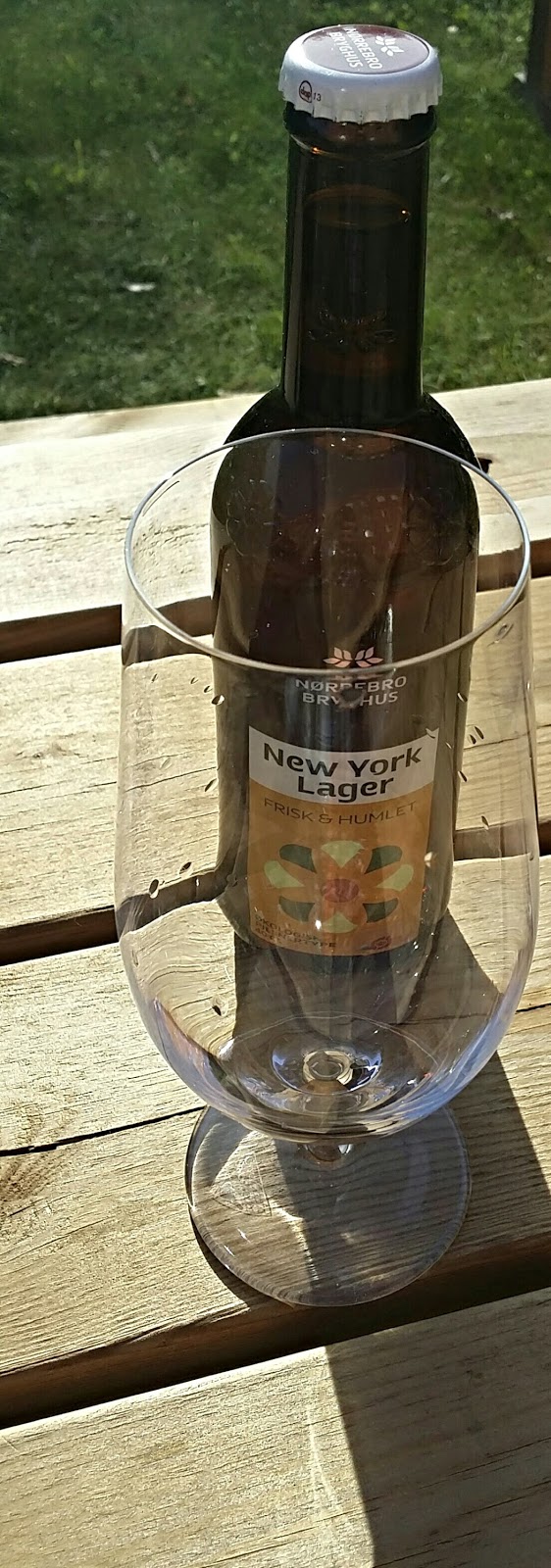 Alf Tycker Om Öl: Alf testar Ölglas - Orrefors Beer