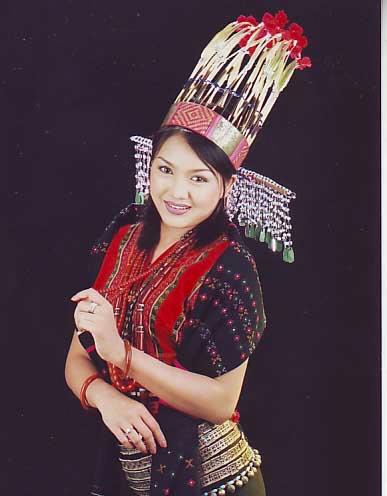 Thet Mon Myint: Chin Traditional - www.burmesemodel.com