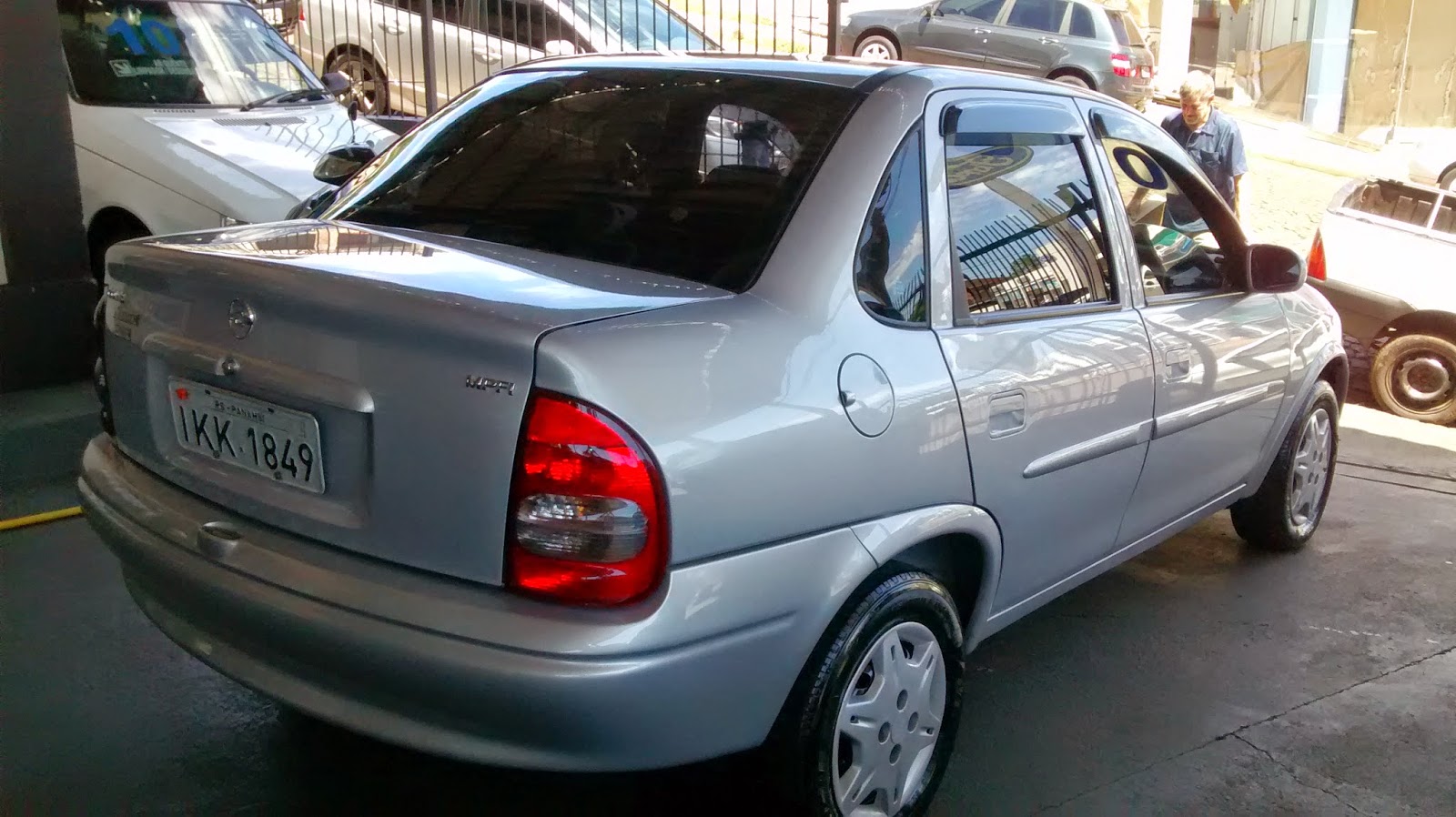 Beto Automóveis: 2002 - GM CORSA SEDAN MILLENIUM (VENDIDO)