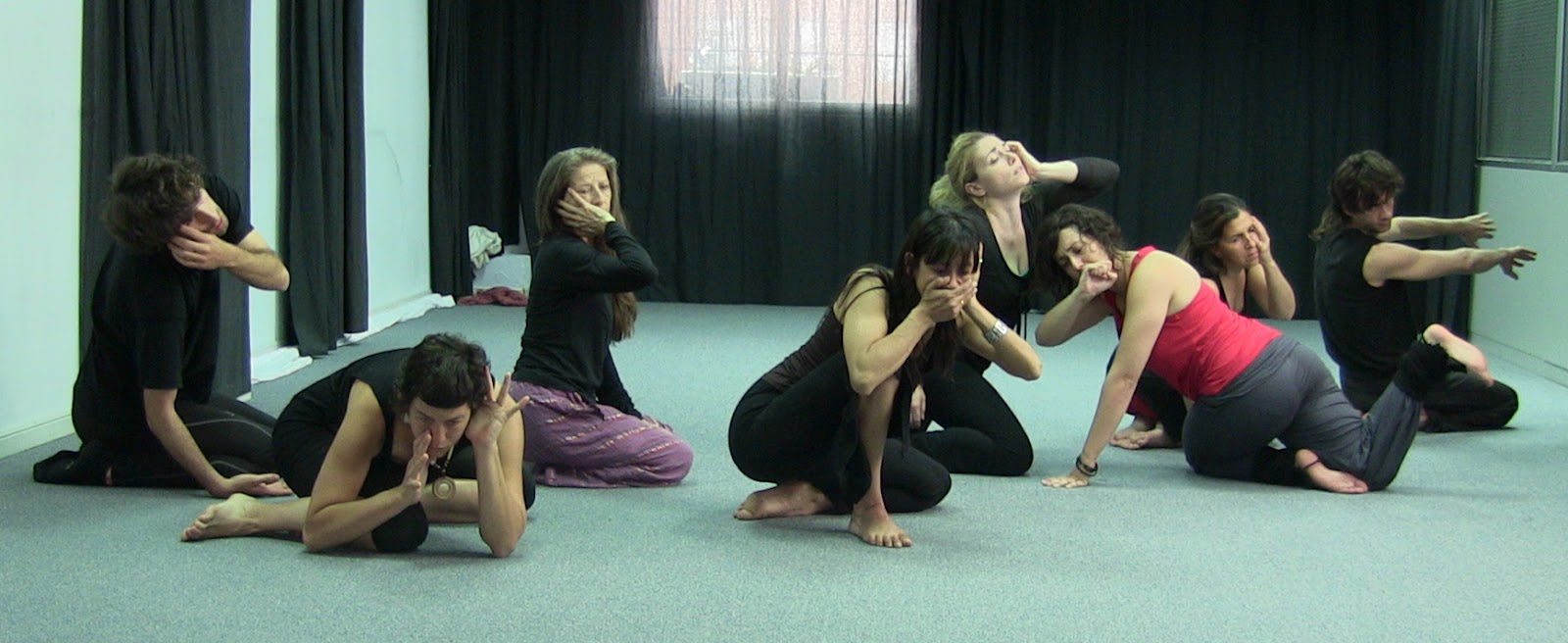 Expresión Corporal - Danza Creativa - Educación -Terapia - Teatro ...