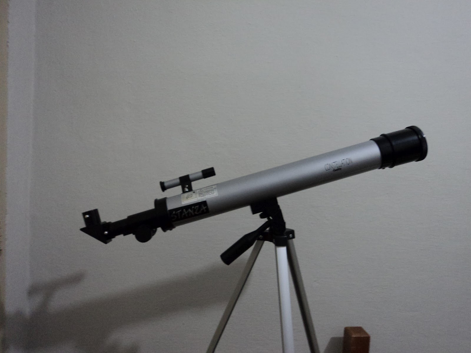 Cantinho do Telescópio: O Kit básico de observação amadora