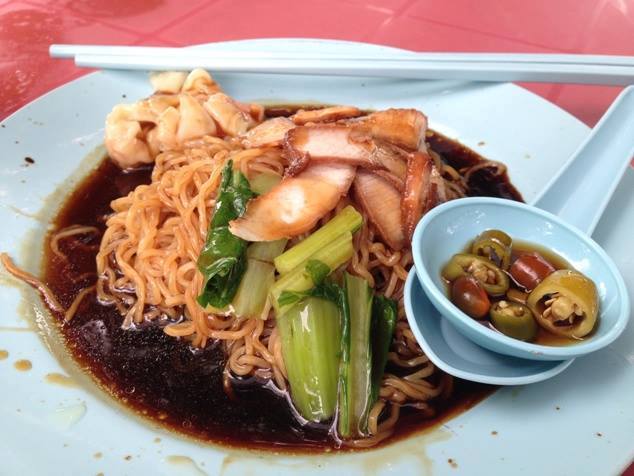 Malaysia Food Portal: 杜杜冰Permatang Tinggi Pasar Awam隔壁的大树下