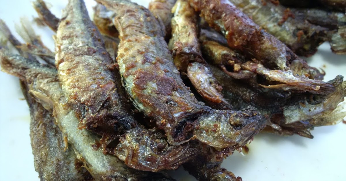 Vancouver Makan Club: Fried Female Capelin