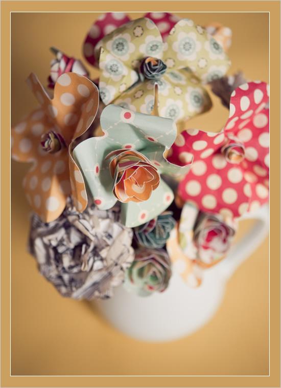 It's Written on the Wall: {Tutorial} DIY Paper Flowers- So Amazing Looking!