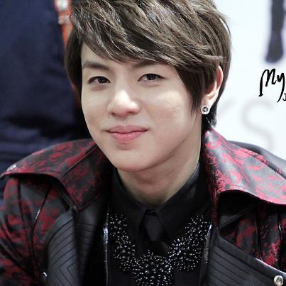 Birth Name : Yu Ba Rom