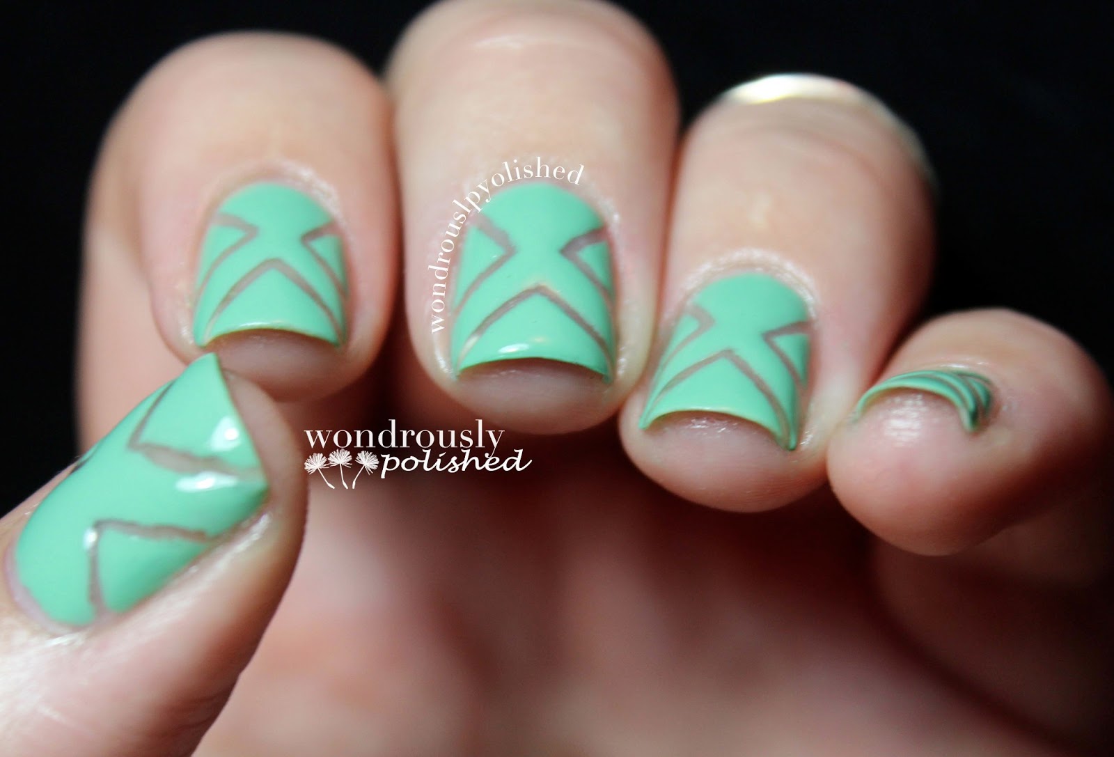Wondrously Polished: Mint Cutouts