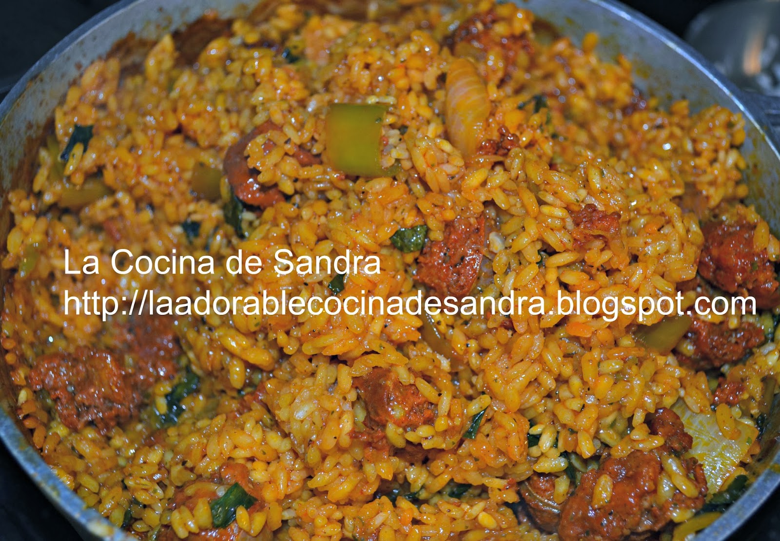 La Cocina de Sandra: ARROZ CON LONGANIZA