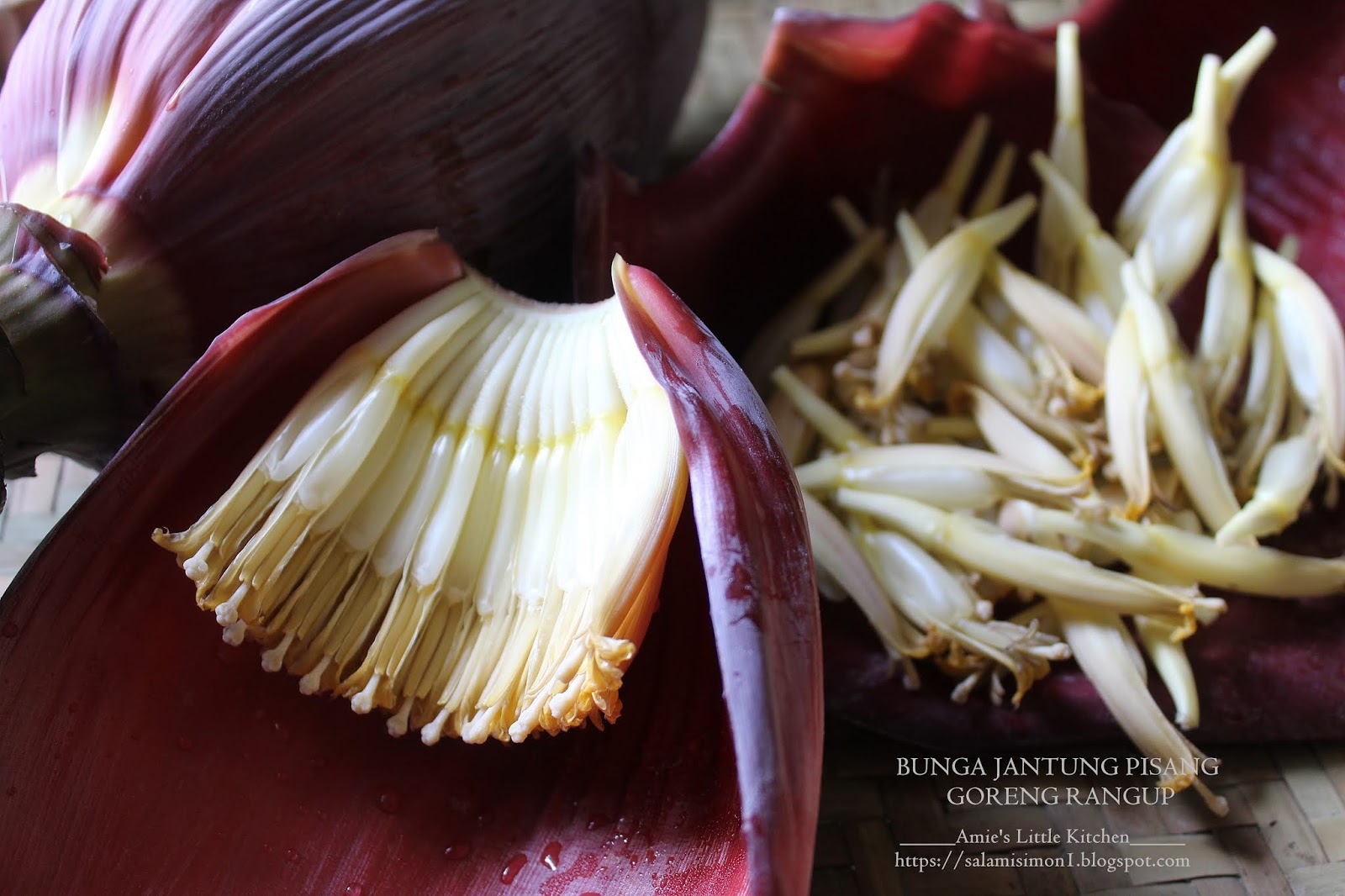 Cara Mudah Membuat Bunga Jantung Pisang Goreng Rangup - Amie's Little ...