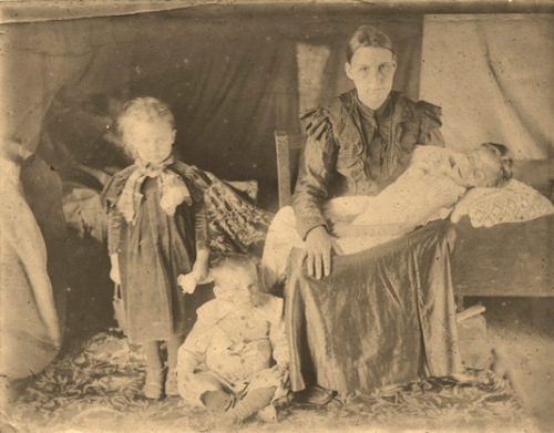 Contra O'Reilly: On the Fact that On November 11, 1999, Queen Elizabeth ...