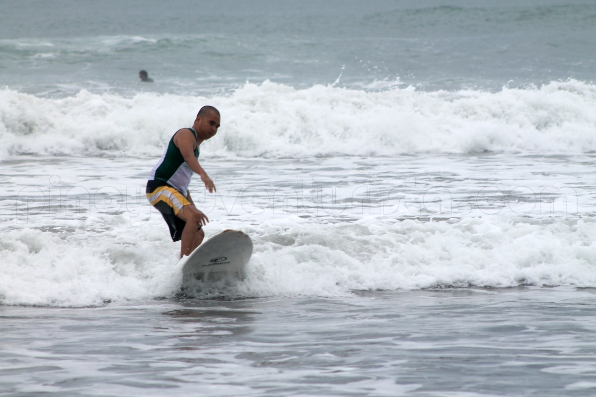 Surfing in Bagasbas Beach, Daet, Camarines Norte | Blogs, Travel Guides ...