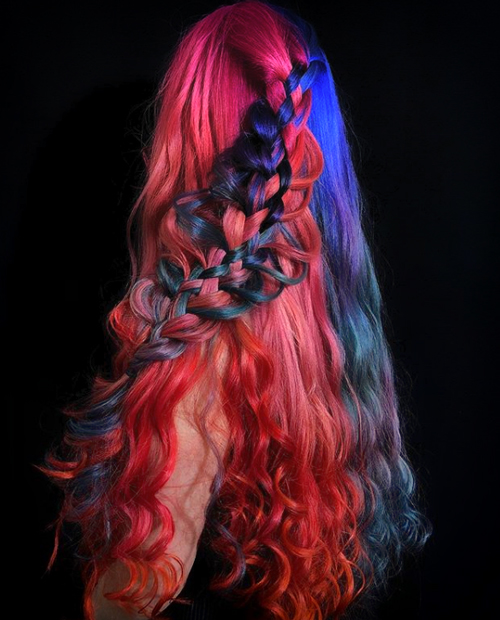 How a colorful hairstyle can improve your appearance