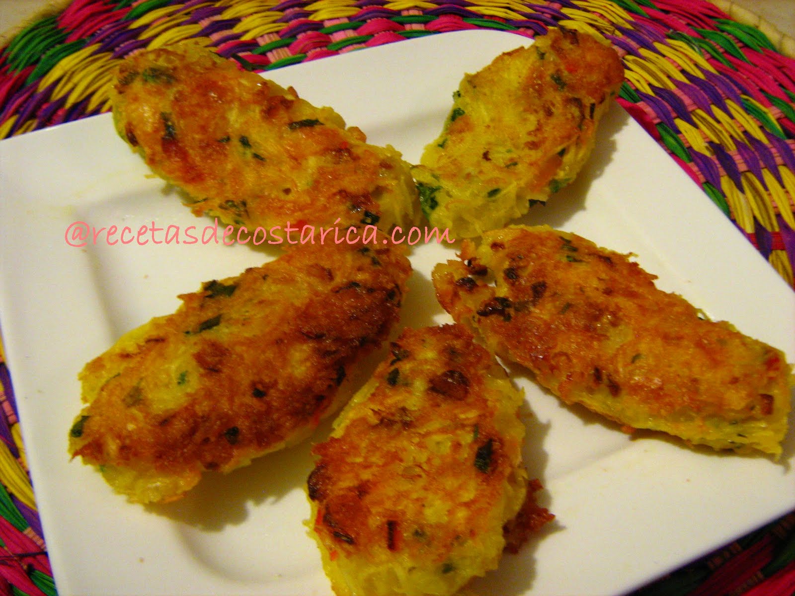 Cocina Costarricense: croquetas de yuca