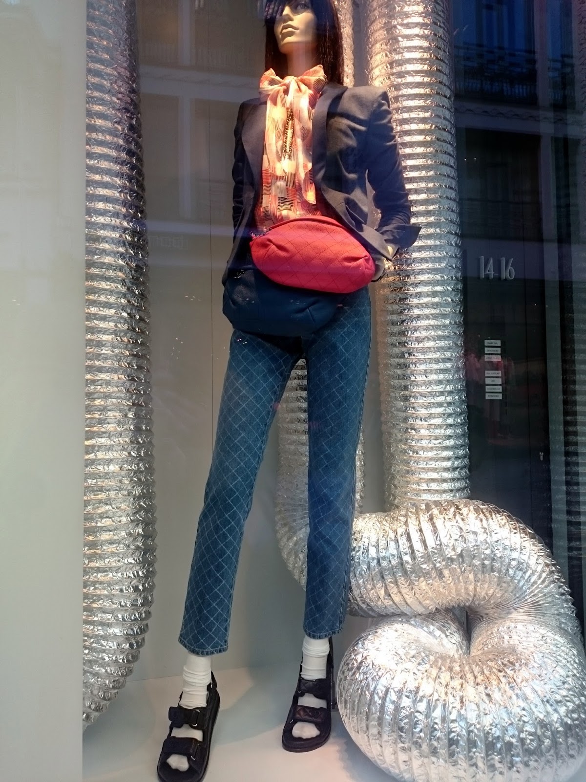 Blonde Paresseuse: Nan mais t'as cru qu'la vie c'était un kiwi