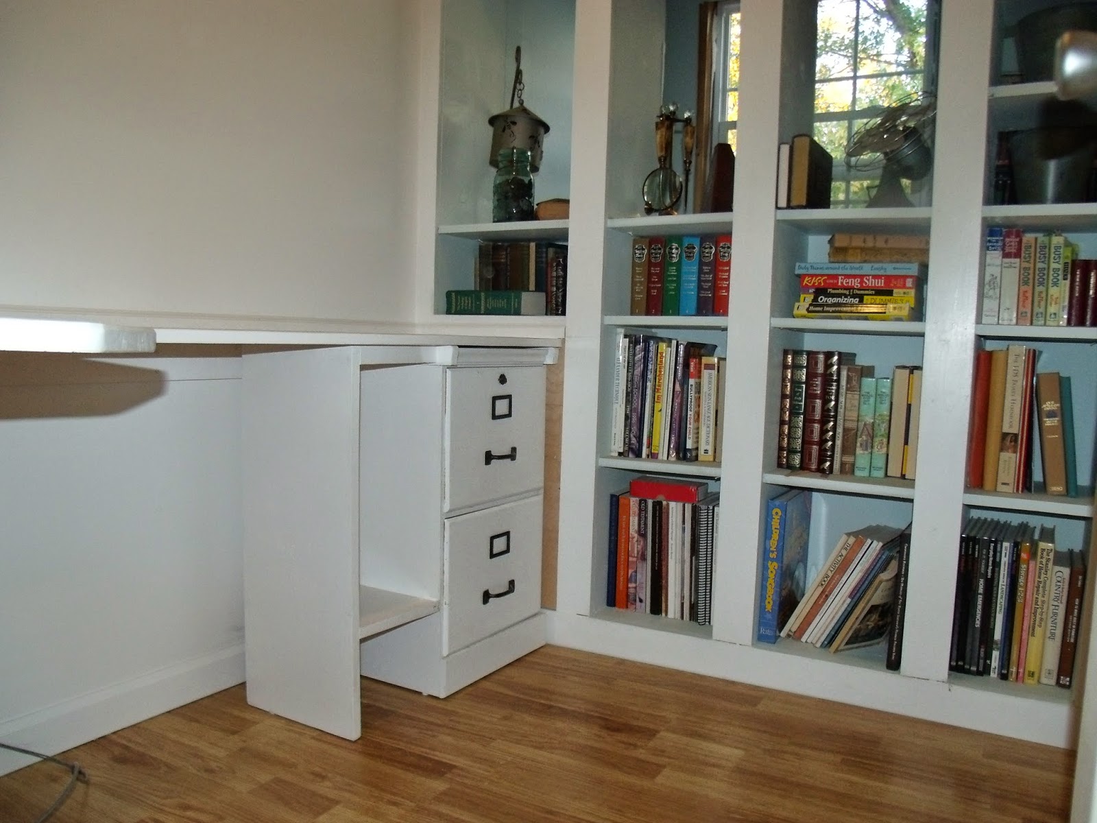 Reclaim, Renew, Remodel: Computer Desk using a thrifted wooden filing ...