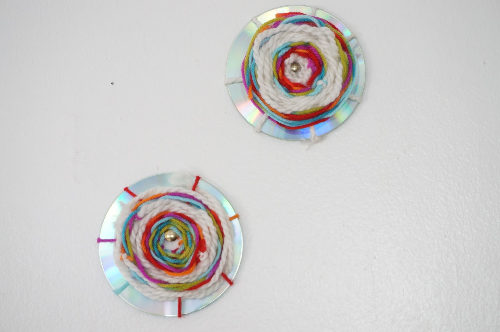 selfshowcase: CD weaving wall art