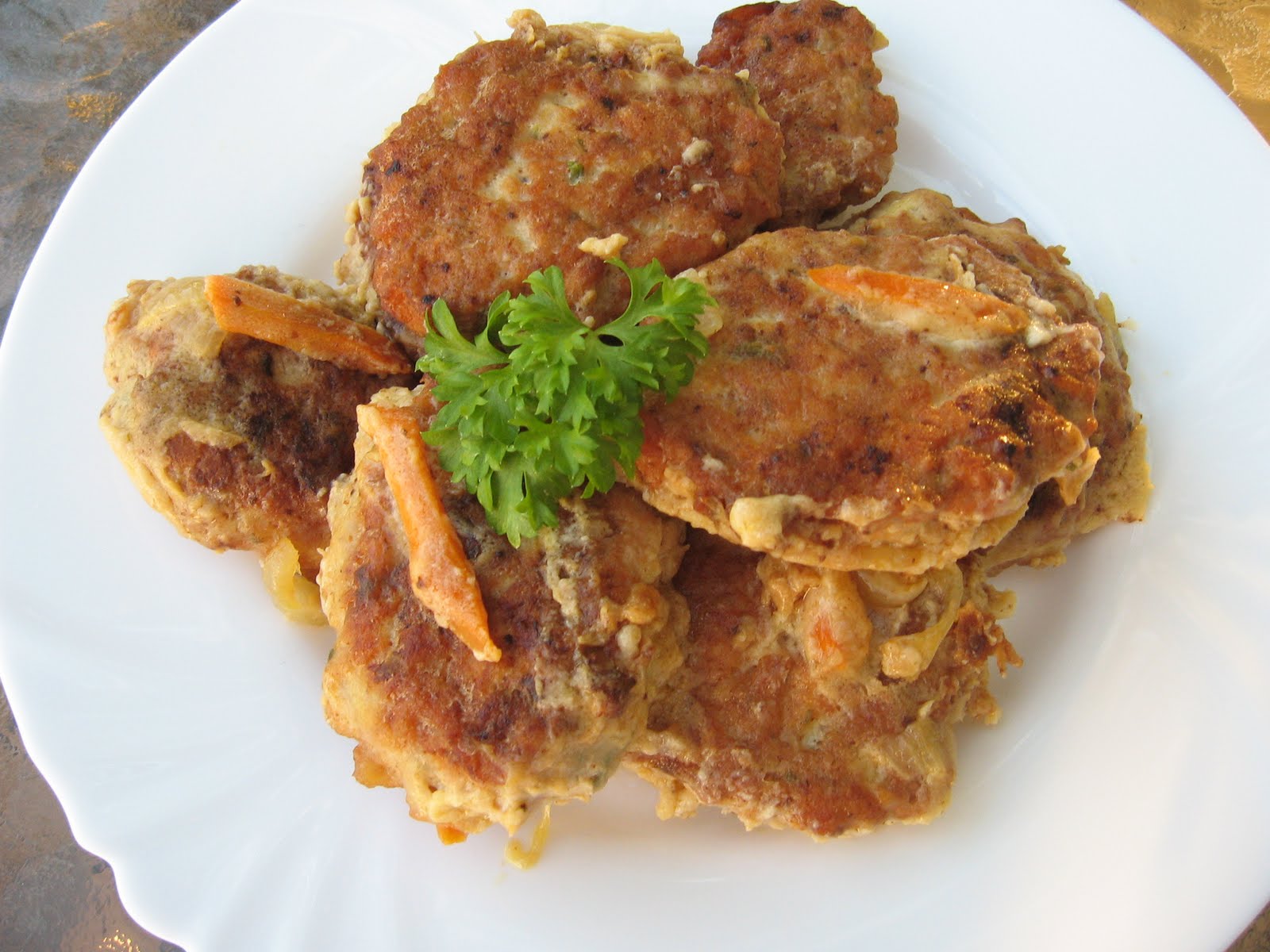 Pietų stalas: Naminiai kotletai