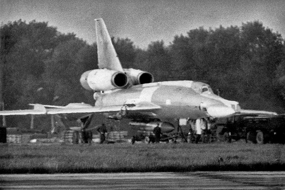 EL HANGAR DE TJ: TUPOLEV TU-22 BLINDER