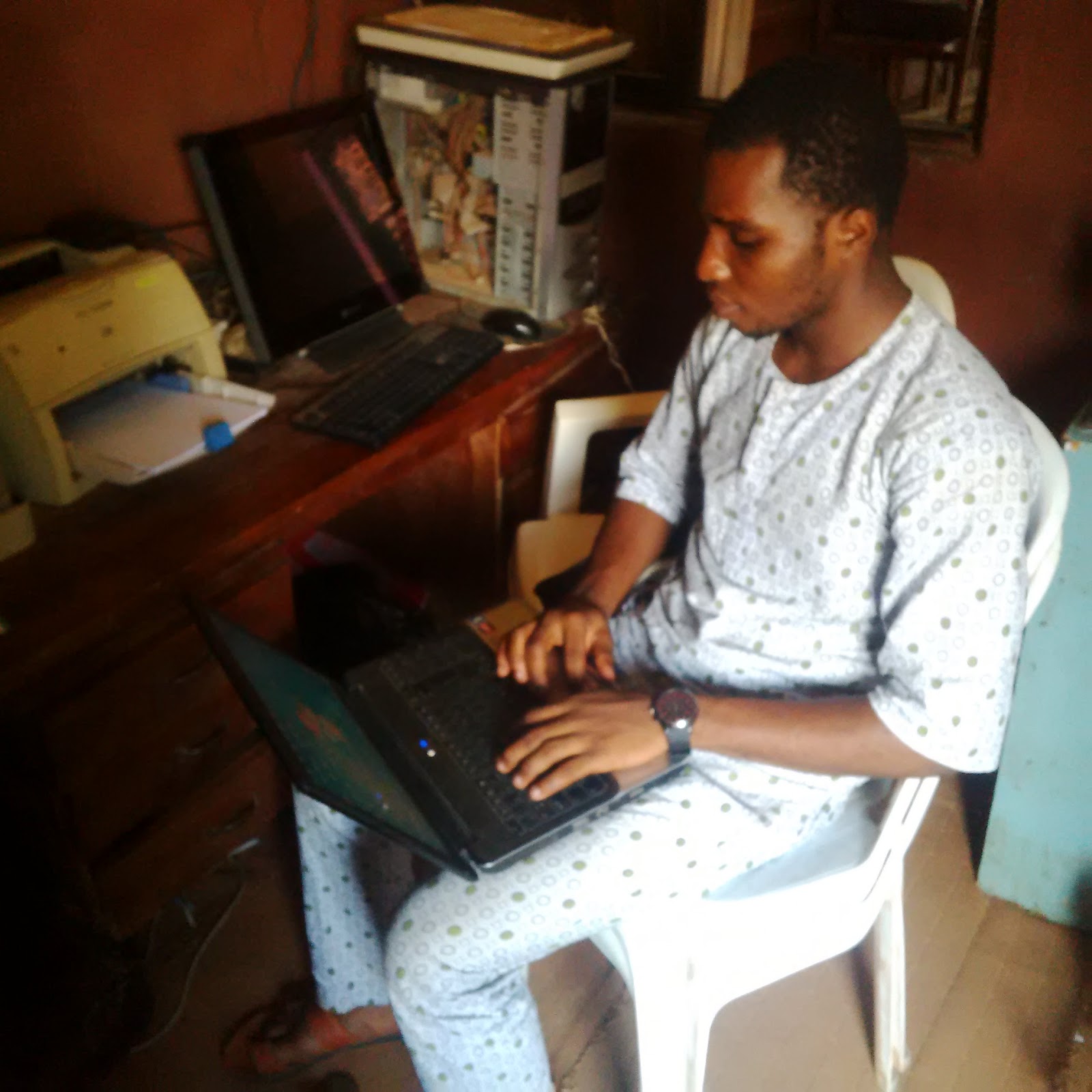 Side Effects of using Computer and ways to Tackle Them - MIDEVIBES