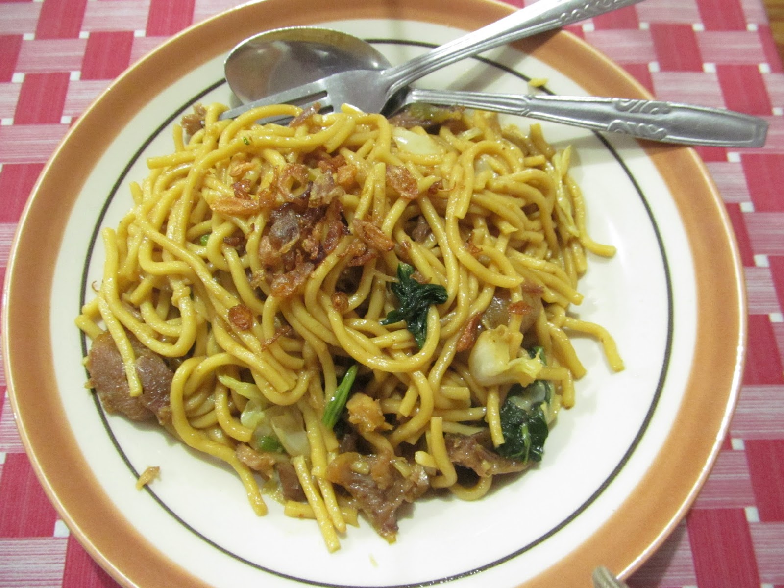 WARUNG LUMINTU PAK KROMO, KELEZATAN KULINER BONDOWOSO - Berita Bondowoso