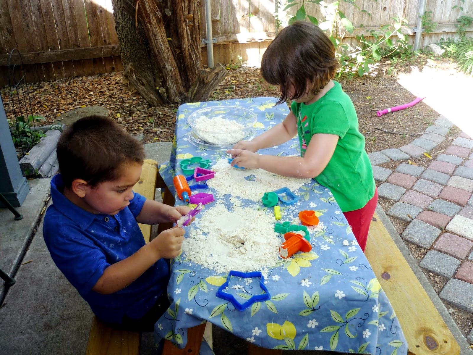 The Handy Dandy Helper