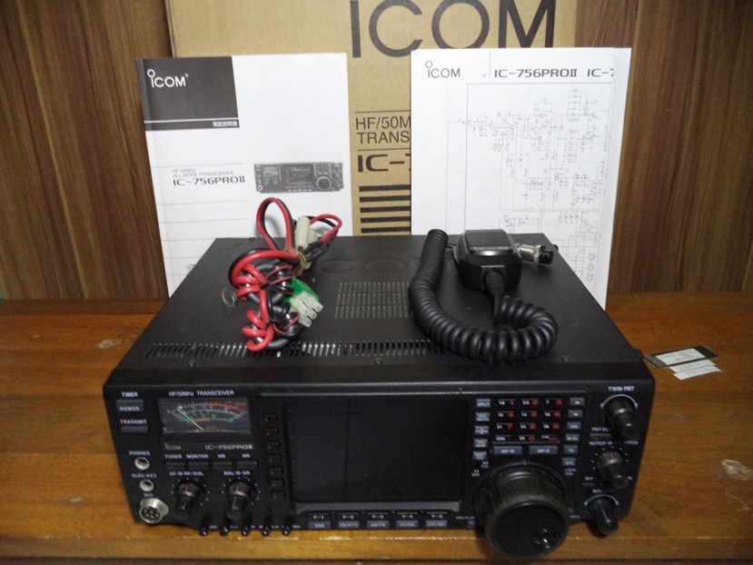MEDAN RADIO: Icom IC-756PROII (terjual)