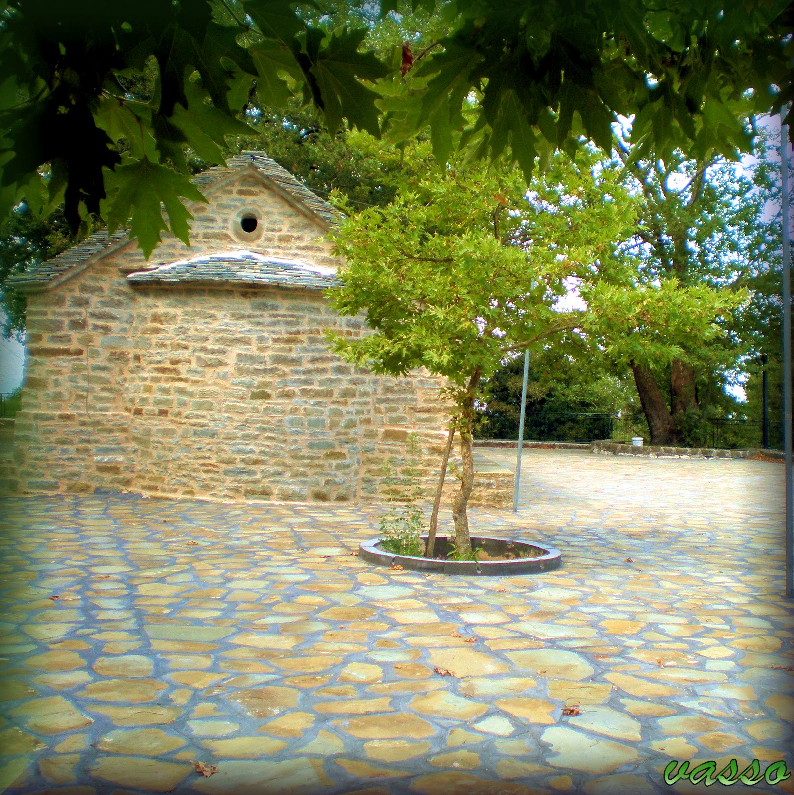ΔΡΟΣΟΧΩΡΙ ΙΩΑΝΝΙΝΩΝ - DROSOHORI - IOANNINA: ΑΞΙΟΘΕΑΤΑ -ΕΞΩΚΛΗΣΙΑ