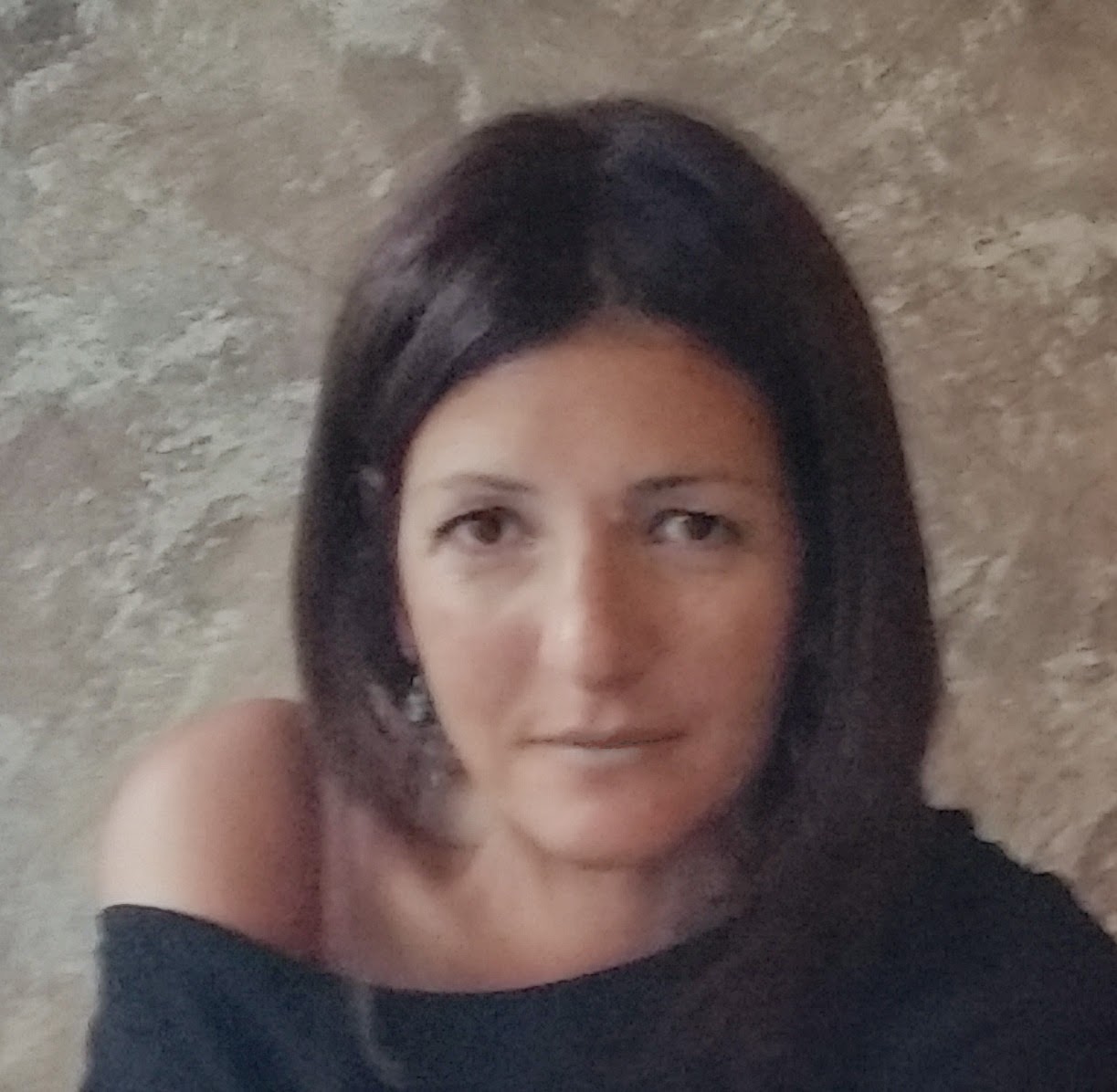 L'Olivo Saraceno : "Sul tavolo" di Andrew Motion