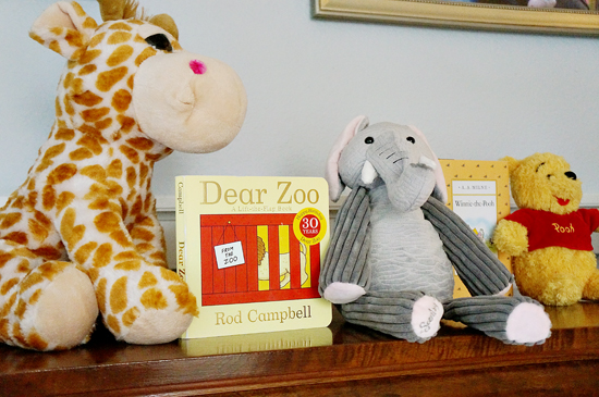 em & me: Book-themed birthday party