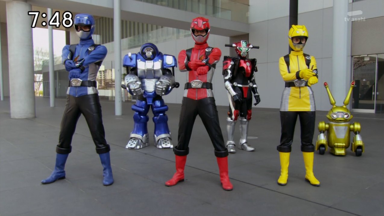 Henshin Grid: Go-Busters 14 Photos