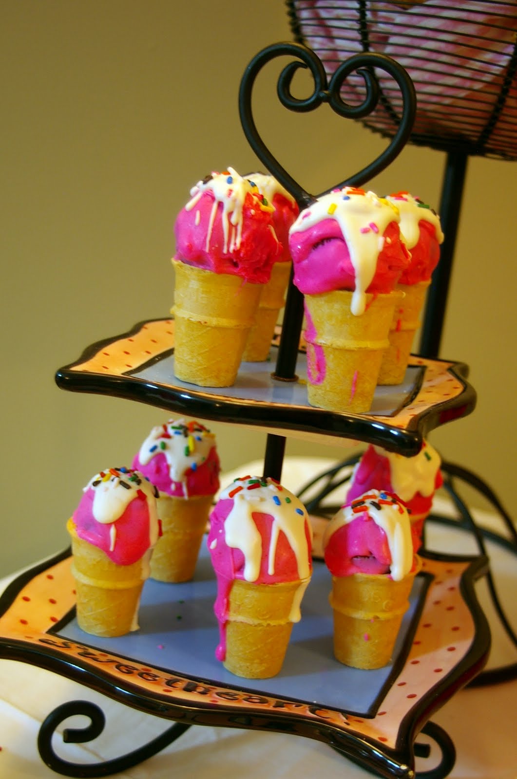 Bridgey Widgey: Ice Cream Party