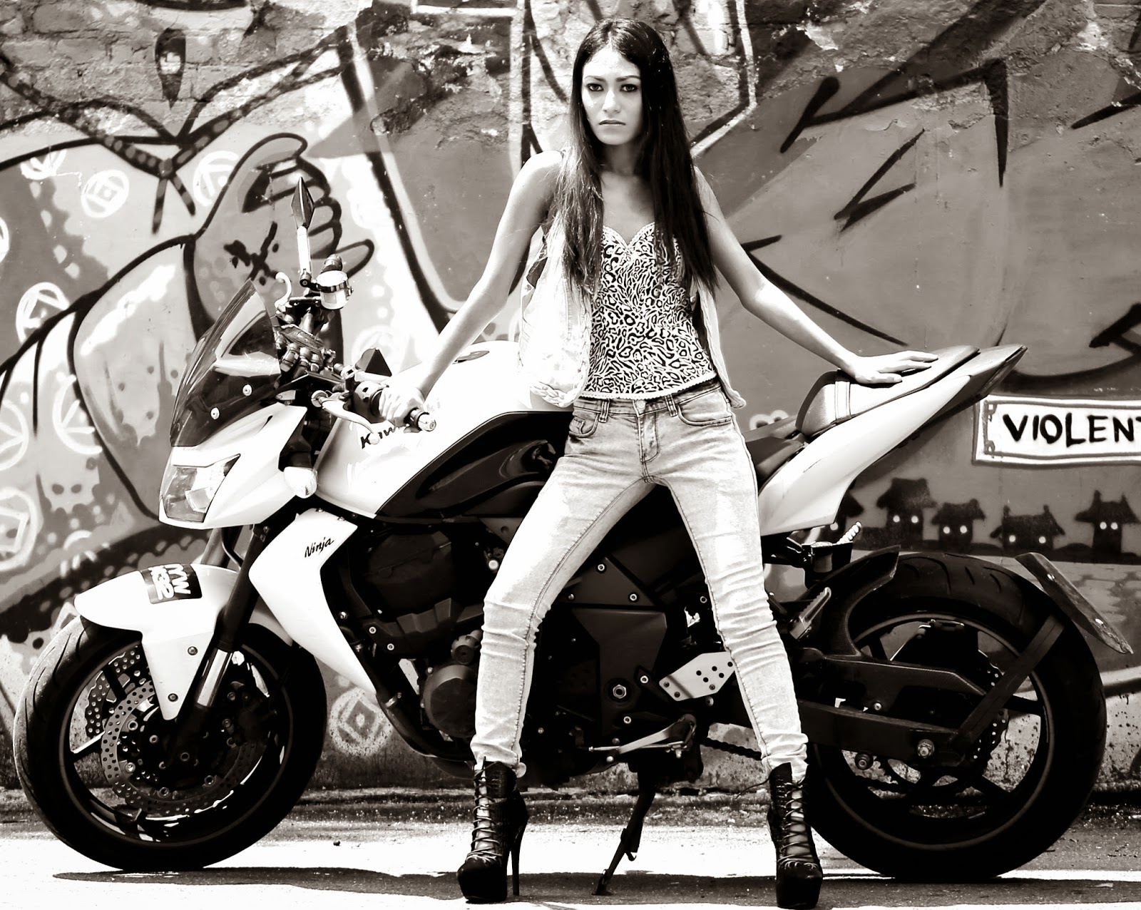 Murali Photography: Bike Girls...Model Photo Shoot with Durianz