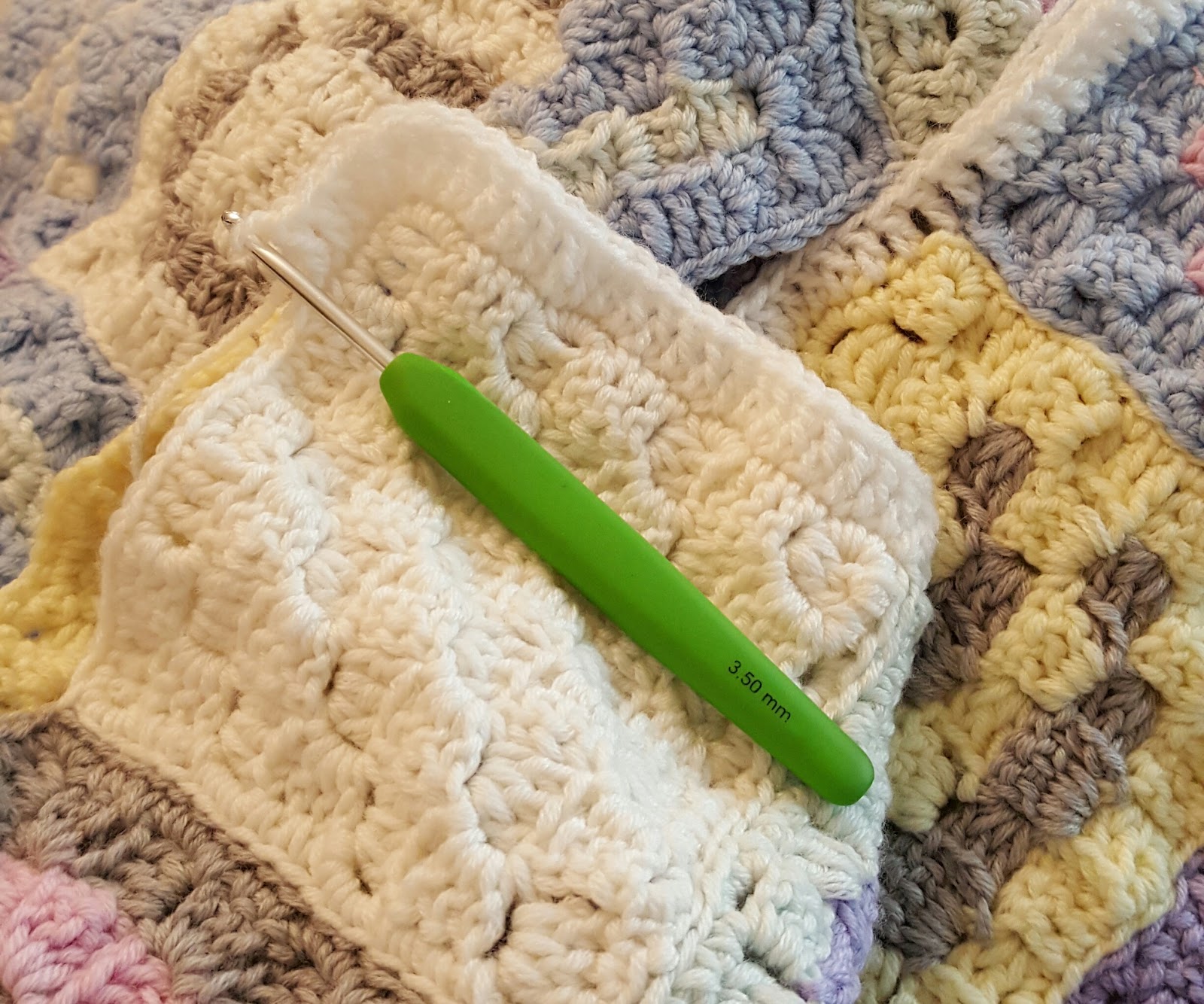 Owl In Stitches: Alphabet Baby Blanket - Free Crochet Pattern