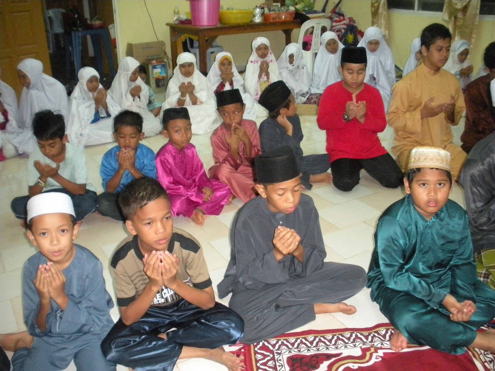 KAWASAN RUKUN TETANGGA TAMAN UTAMA: ** KEM RIMUP 2012 - HARI KE 2 ...