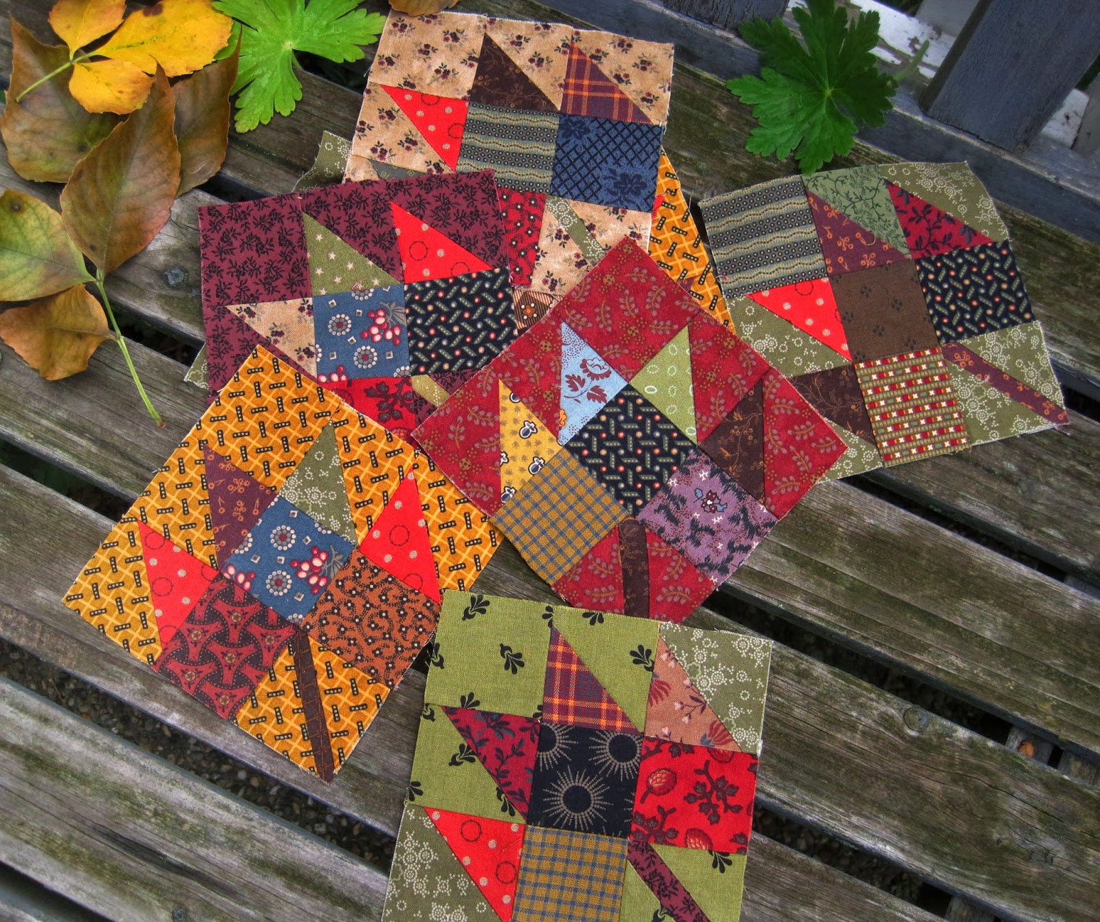 A Sentimental Quilter: October Leaves