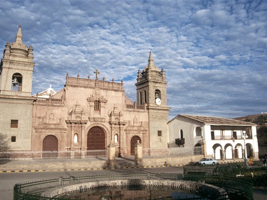 Armonía - Huanta: Huamanga 472 años de fundación o de traslación