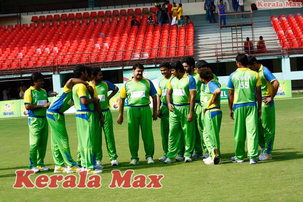 sevenes (beyond friendship): Kerala Strikers - Kerala Celebrity Cricket ...