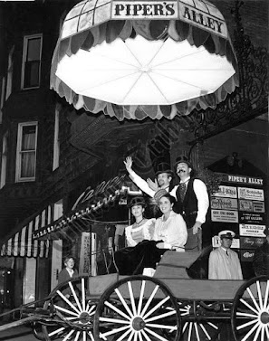 The Digital Research Library of Illinois History Journal™ : The Old ...