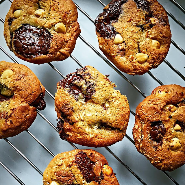 Jo's Blue AGA: Bounty Inspired Cookies