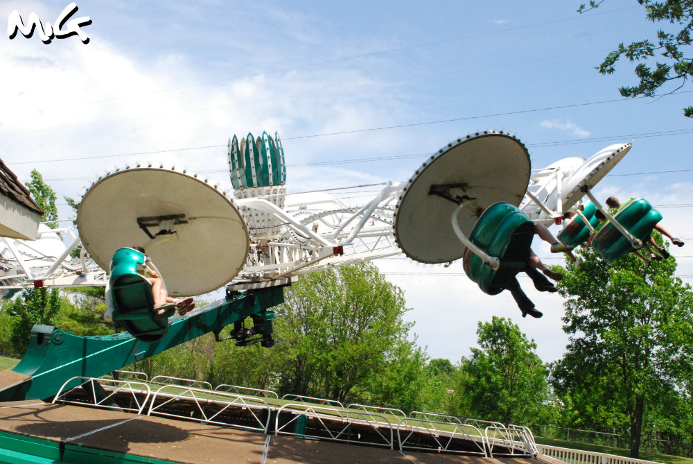 MidwestInfoGuide: Adventureland