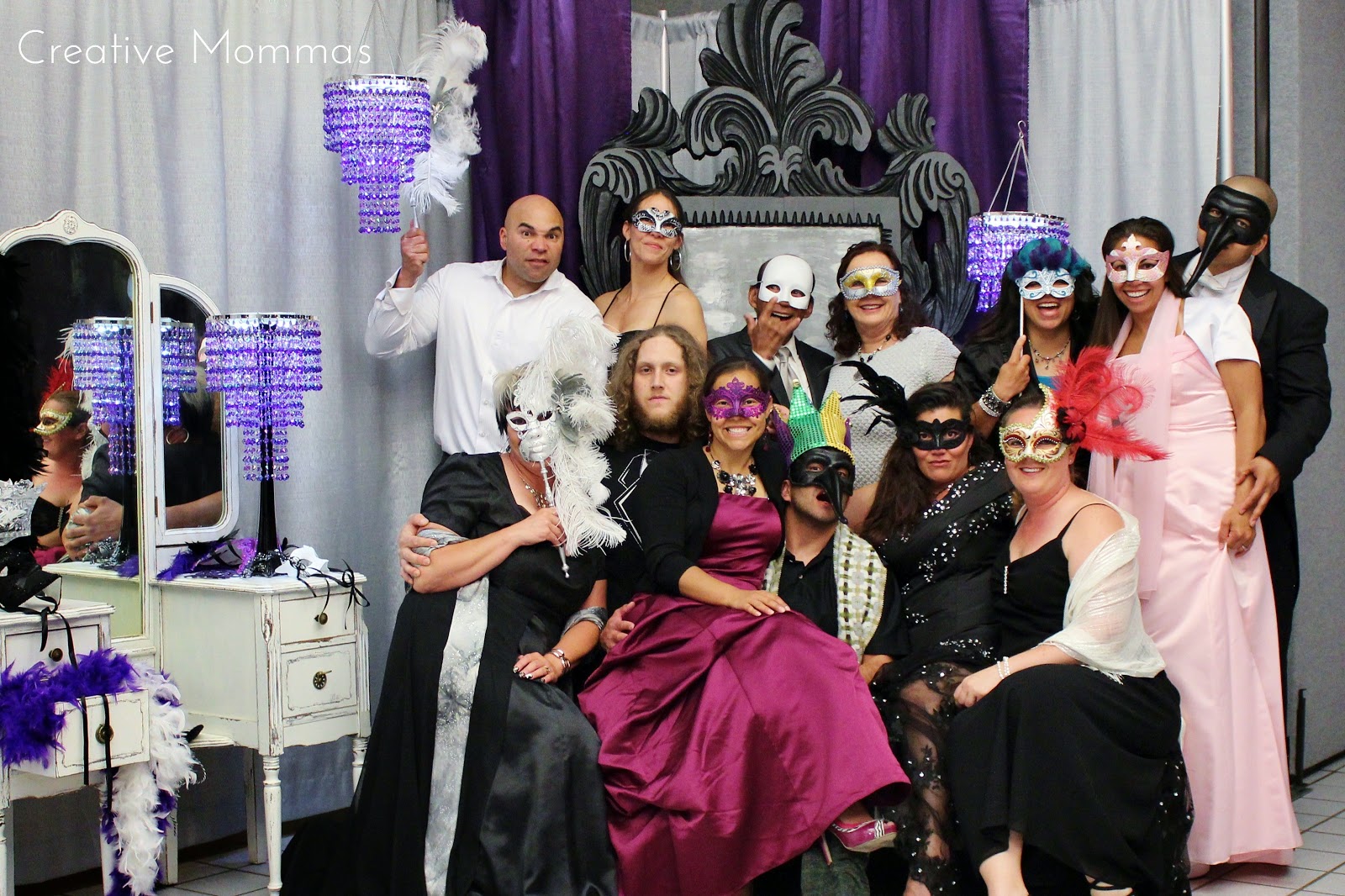 Creative Mommas: Masquerade Party