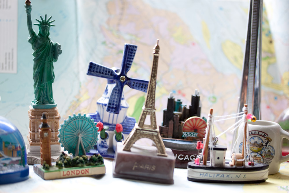 Dinosaurs Died of Boredom: Tacky Souvenirs