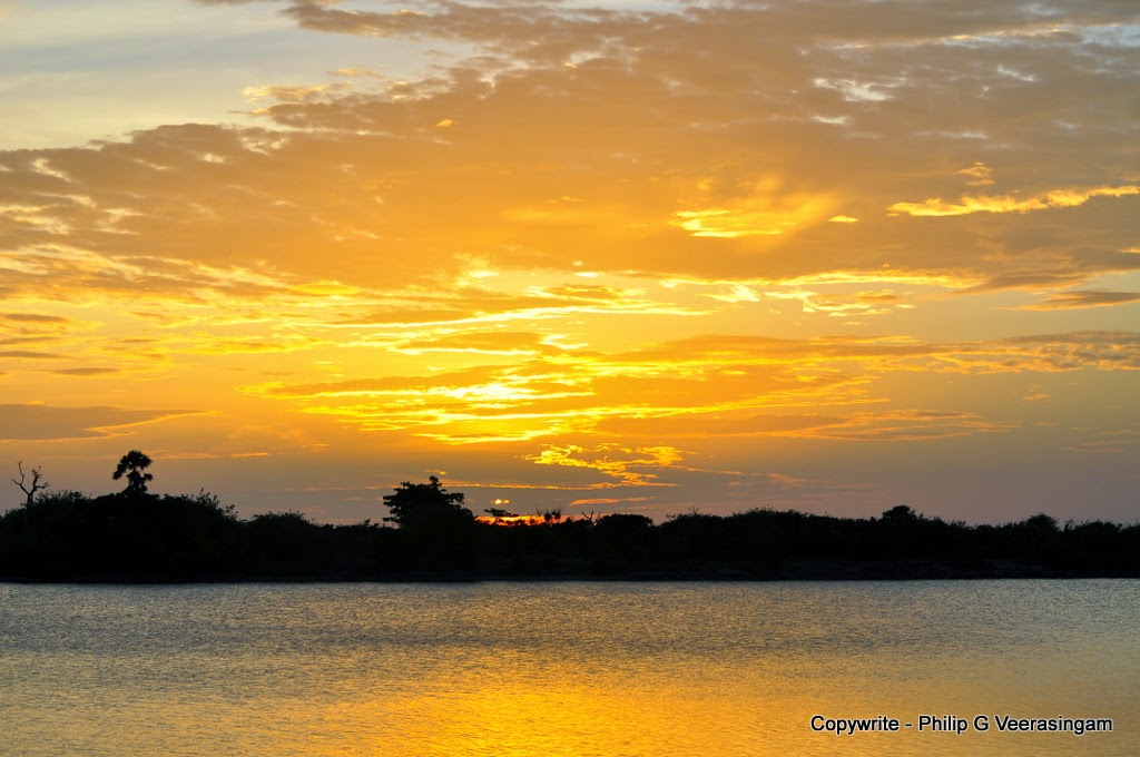 philipveerasingam: Sunrise at Vakarai, Sri Lanka.